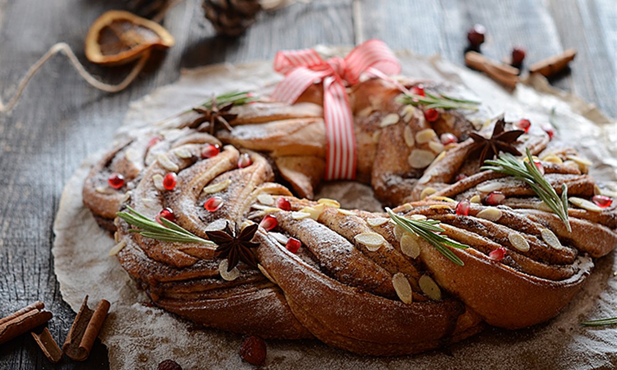 Коледен венец с канела Pецепта | Dr. Oetker