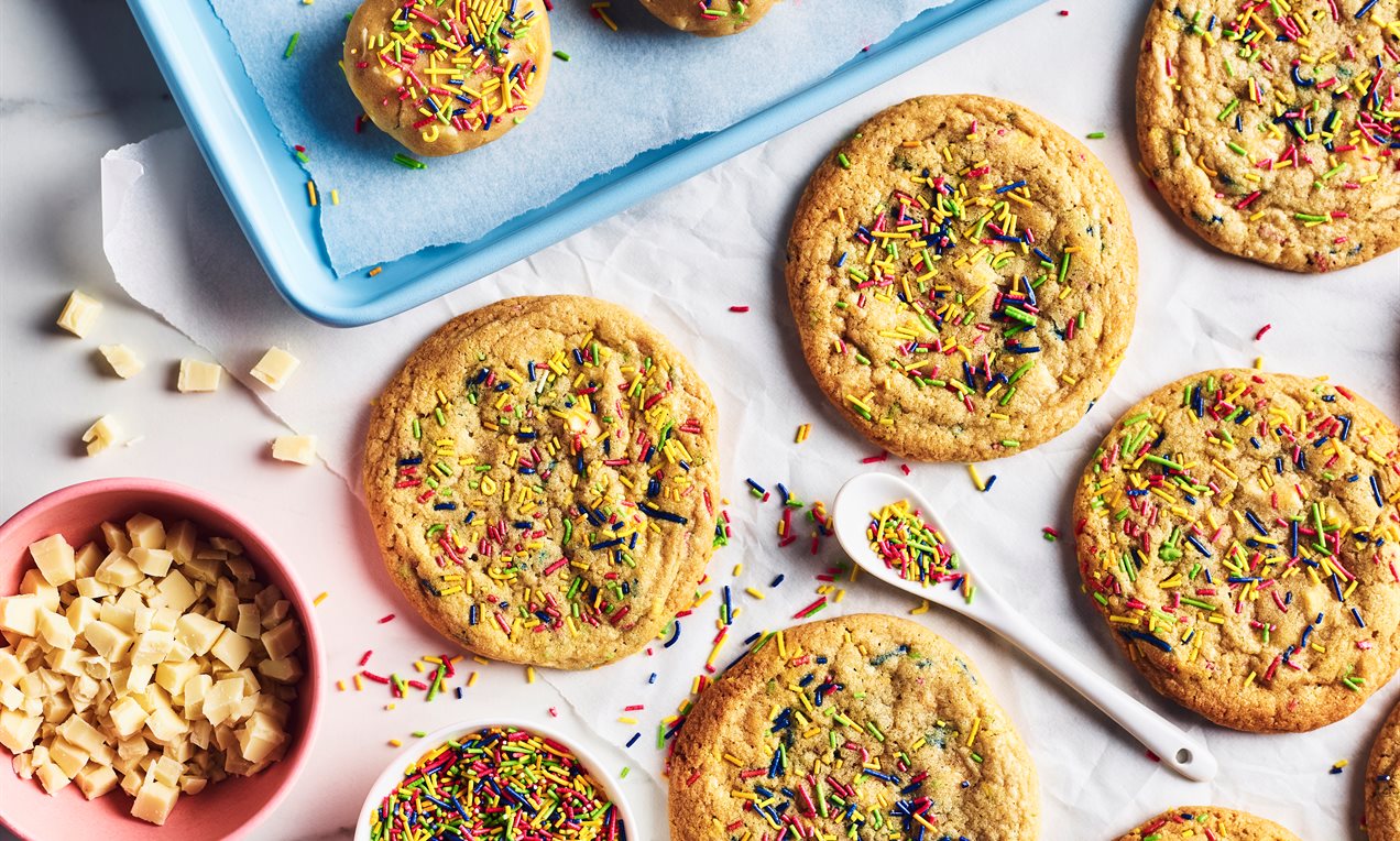 Funfetti Cookies Recipe | Dr. Oetker
