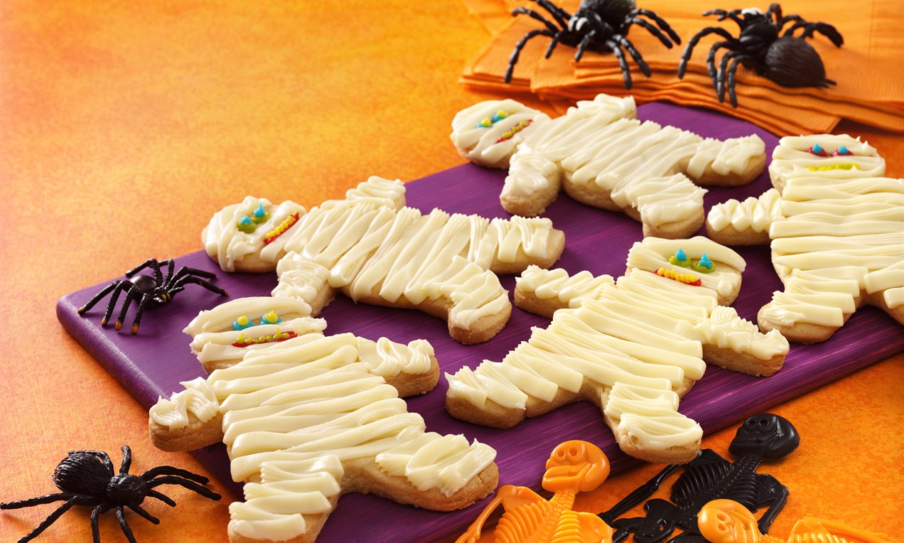 Scary Mummy Cookies Recipe | Dr. Oetker