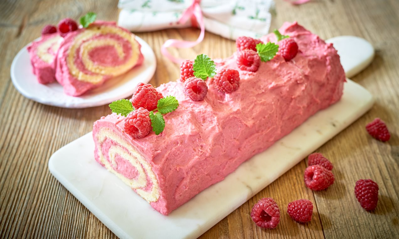 Rolada malinowa Przepis | Dr. Oetker