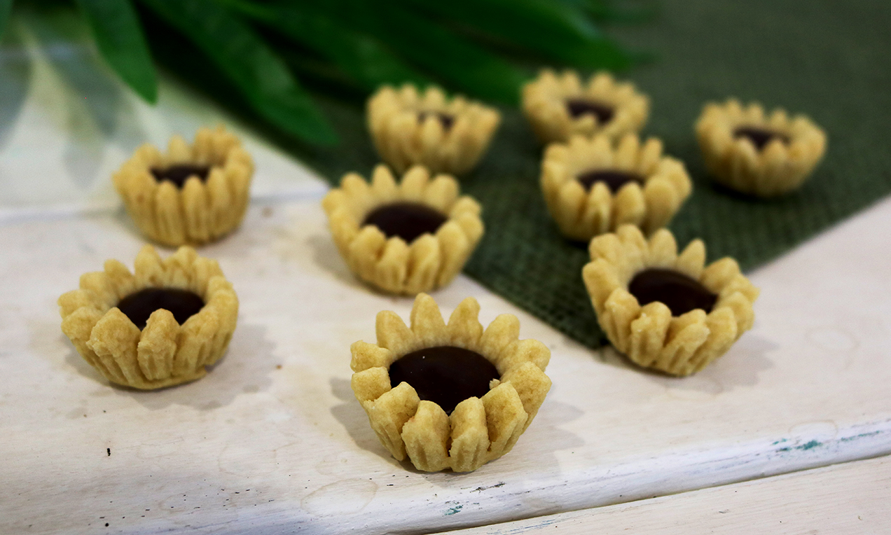 Sunflower Tarts Recipe | Dr. Oetker