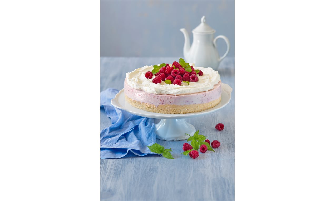 Nepečená malinová torta Recept | Dr. Oetker