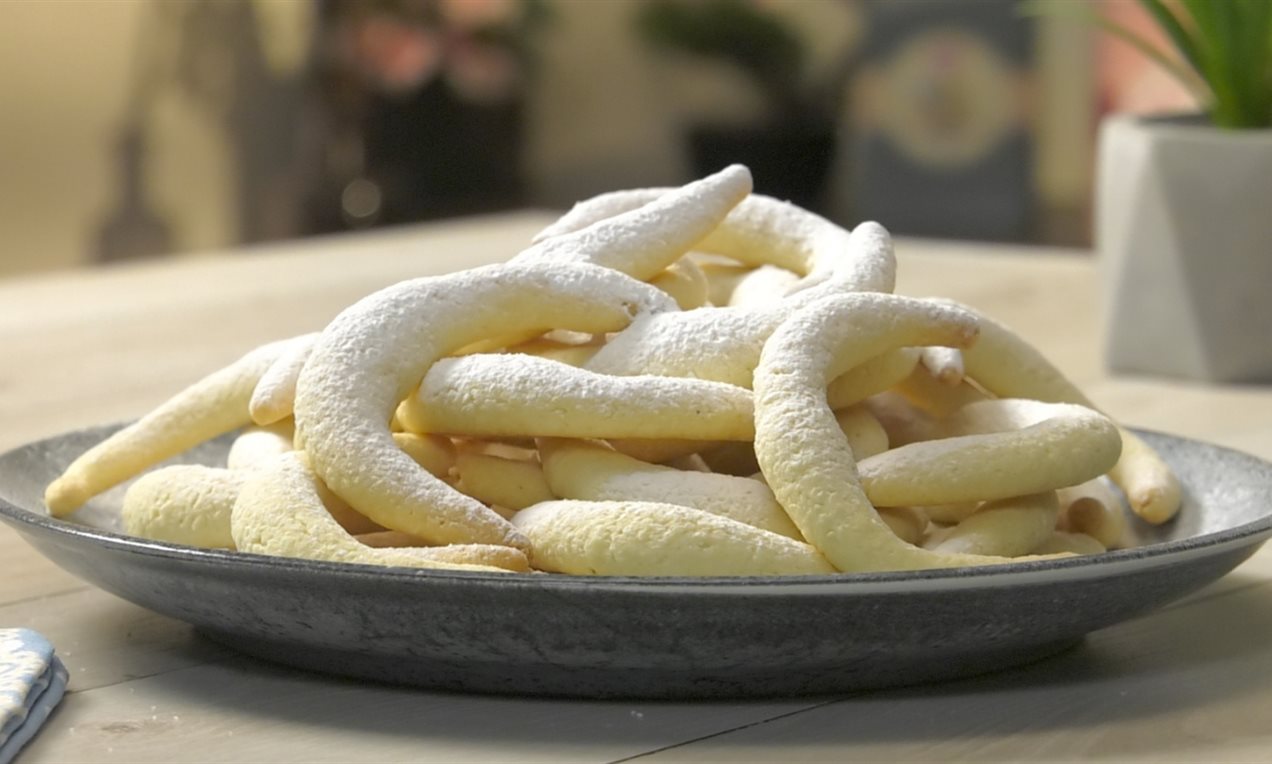 Kokos kiflice Recept | Dr. Oetker