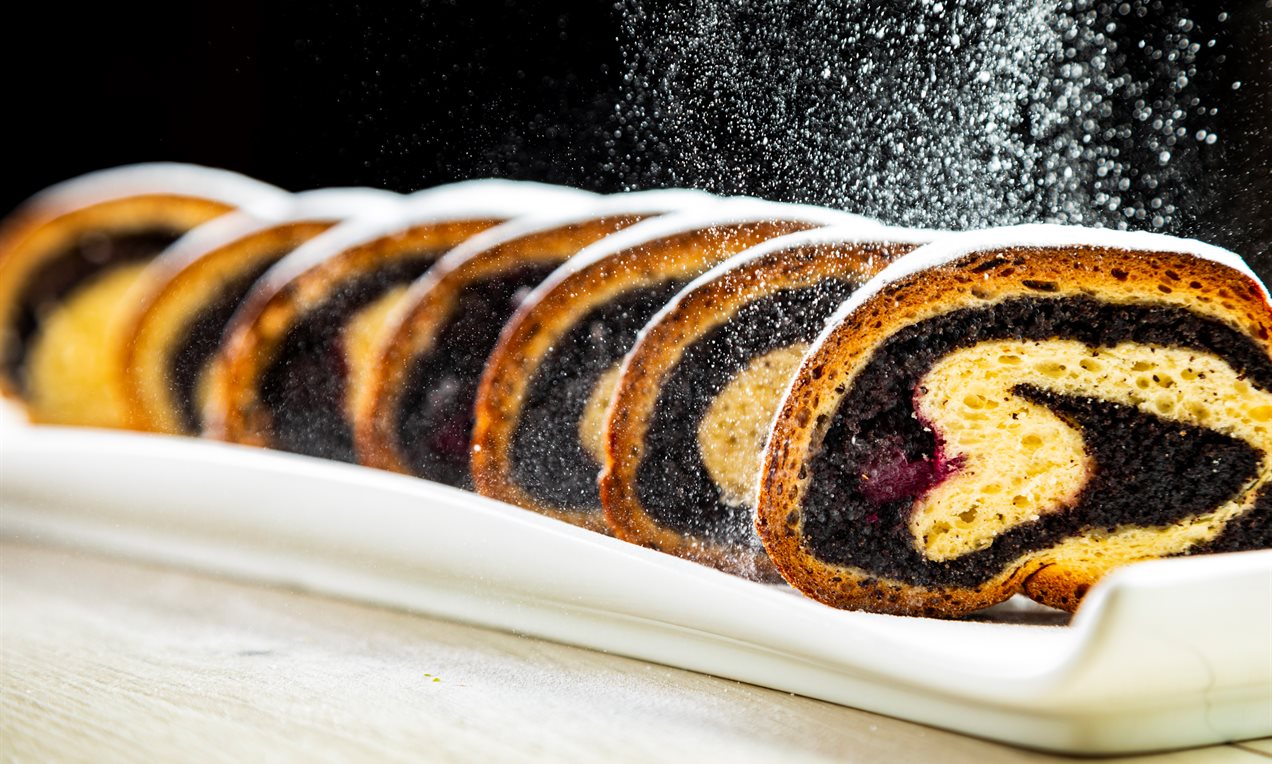 Štrudla sa makom i višnjama Recept | Dr. Oetker