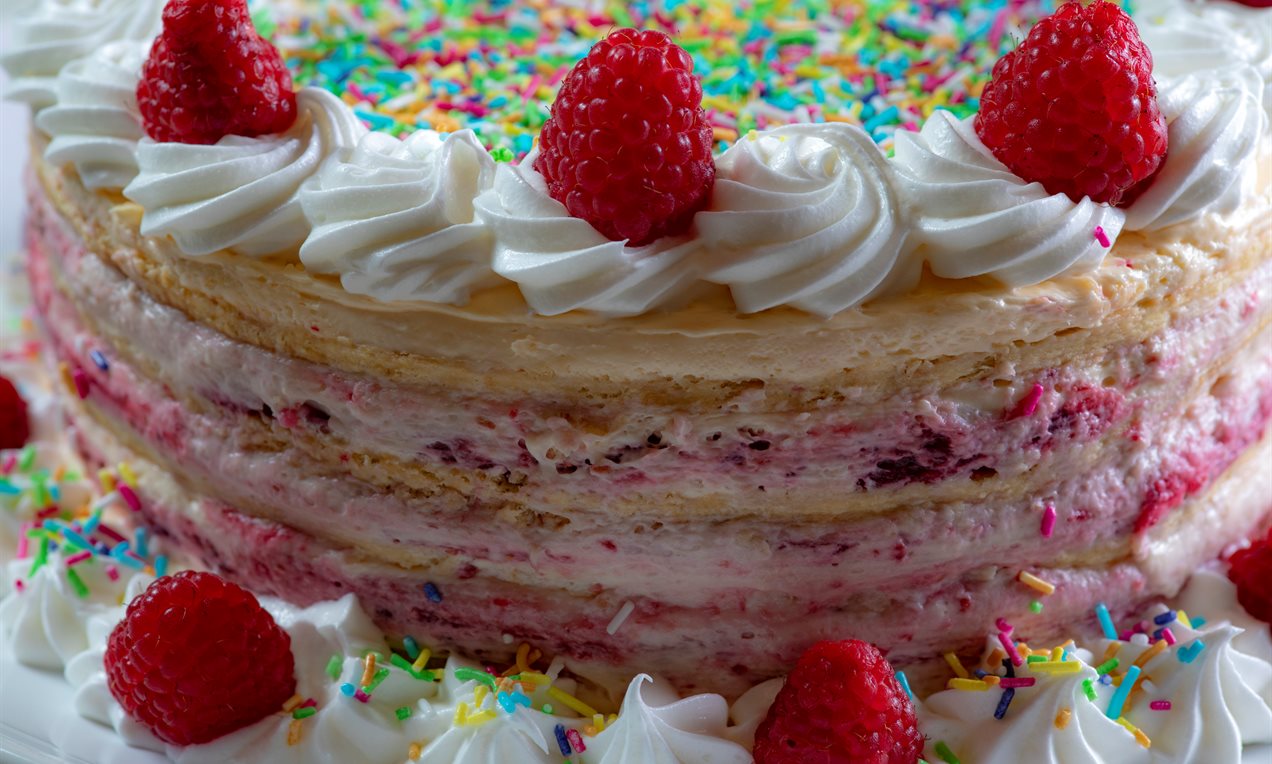 Krem torta sa malinama Recept | Dr. Oetker