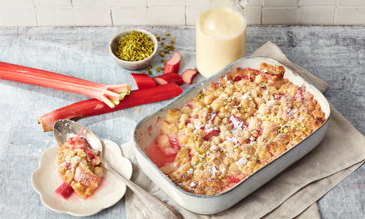 Rhabarber-Crumble Rezept | Dr. Oetker
