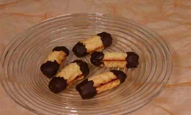 Marzipanstangen Rezept | Dr. Oetker