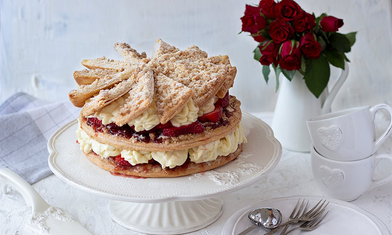 Немска торта с ягоди и ванилов крем Pецепта | Dr. Oetker