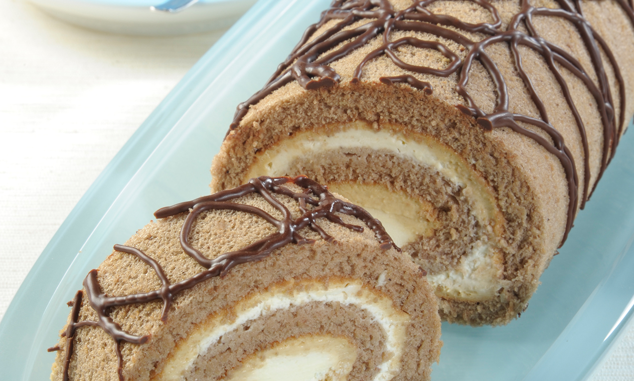 Sahne-Karamell-Rolle Rezept | Dr. Oetker