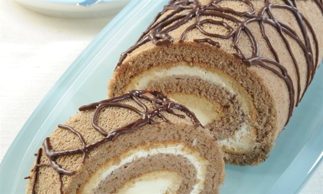 Sahne-Karamell-Rolle Rezept | Dr. Oetker