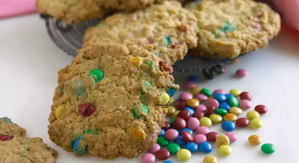Halloween popcorn Recept | Dr. Oetker