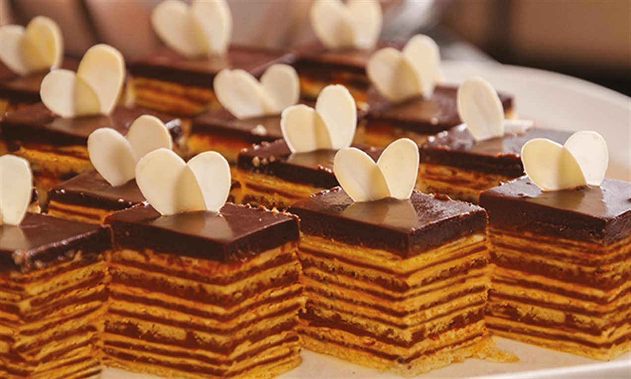 Rozen kolač sa keksom Recept | Dr. Oetker