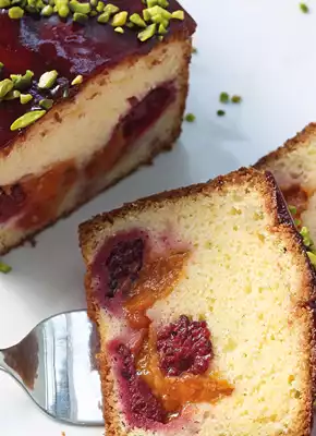 Kolač s maslinovim uljem i voćem Recept | Dr. Oetker