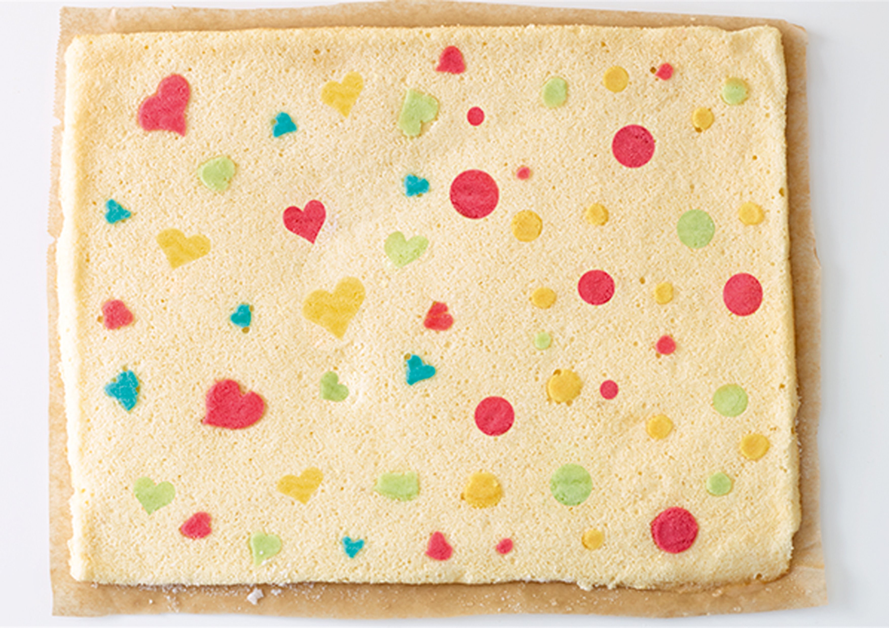 Gemusterte Biskuitrolle Rezept | Dr. Oetker